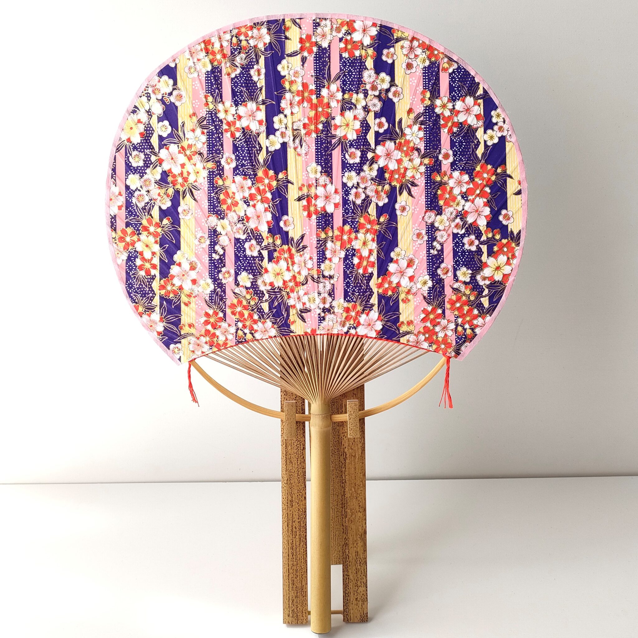 Japanese Gifts for Her – Discover the Elegance of Traditional Crafts – suigenkyo