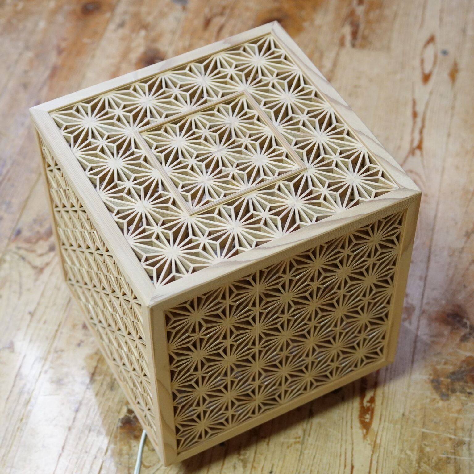 Japanese Kumiko: Masterpieces of Tradition – suigenkyo